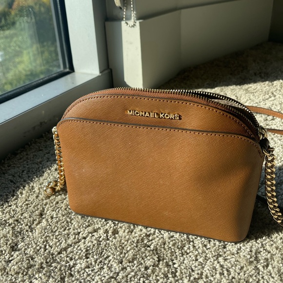 Michael Kors | Bags | Michael Kors Dome Crossbody Purse Cognac Brown | Poshmark
